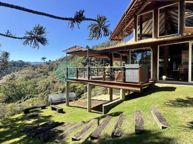 Casa em condomínio exclusiva com Vista para a Pedra do Baú