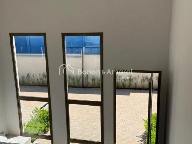 Casa em Condomínio Exclusivo no Parque das Universidades Design Moderno e 3 Suítes ao lado da PUC
