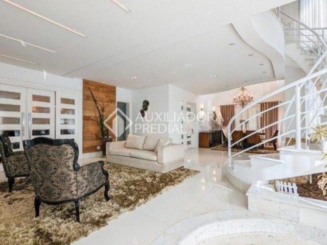 Casa em Condomínio Forest Hills 4 Quartos Anchieta 458m²