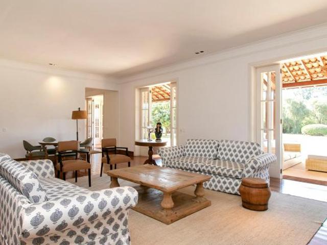 CASA EM CONDOMÍNIO Fazenda Boa Vista