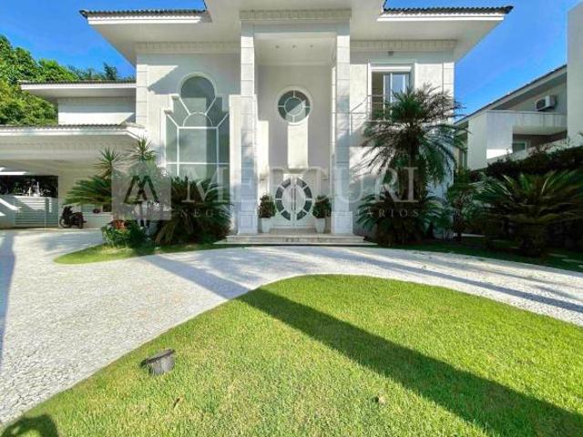 Casa em condomínio fechado, Praia do Pernambuco, 4 Suítes, Área Gourmet com Piscina Mercuri Imóvei