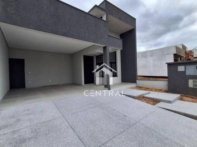 Casa em condomínio fechado