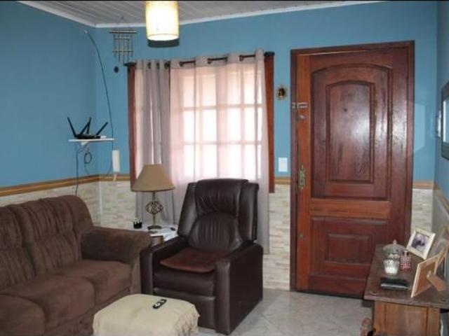 Casa em condomínio fechado