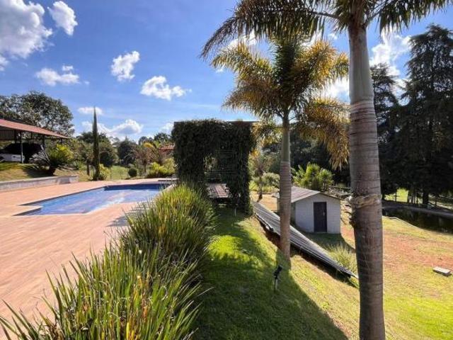 Casa em Condomínio Fechado