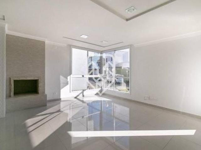 Casa em condomínio fechado, 04 suítes, 04 vagas, 354 m², Santa Felicidade, Curitiba