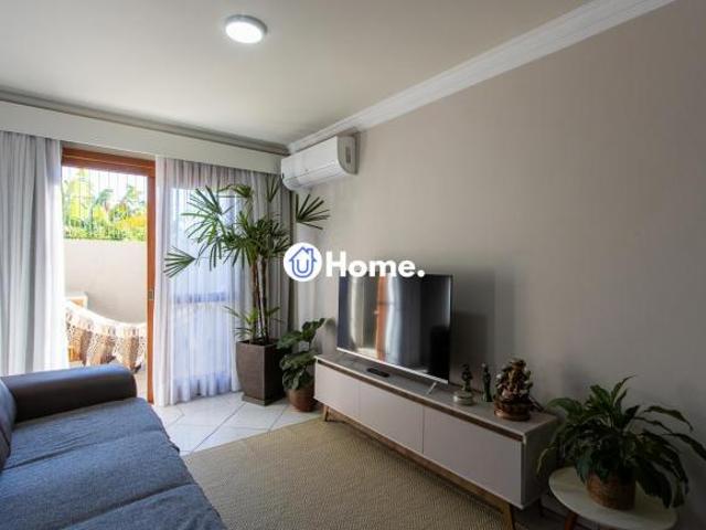 Casa em condomínio fechado, 104m² privativos, 2 quartos, 1 vaga, bairro Camaquã