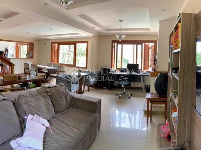 Casa em Condominio fechado