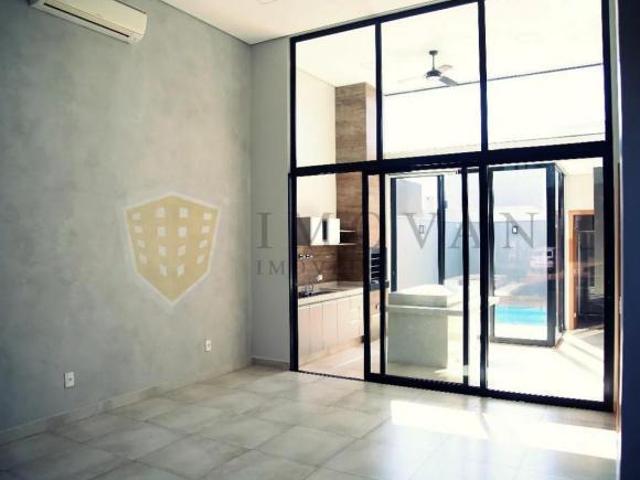 Casa em Condomínio Fechado, 3 Quartos, 2 Suítes, 159 m², San Marco