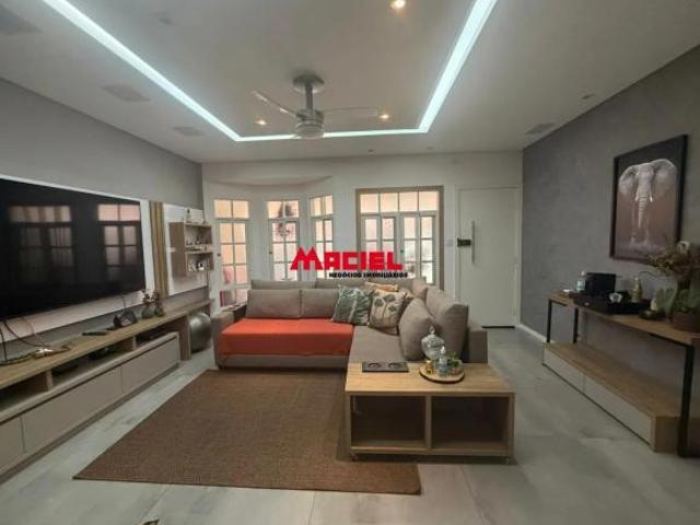 Casa em condominio fechado 3 quartos Parque das Arvores Jacarei