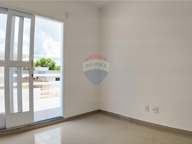 CASA EM CONDOMÍNIO FECHADO 3 SUITES COM LINDA VISTA