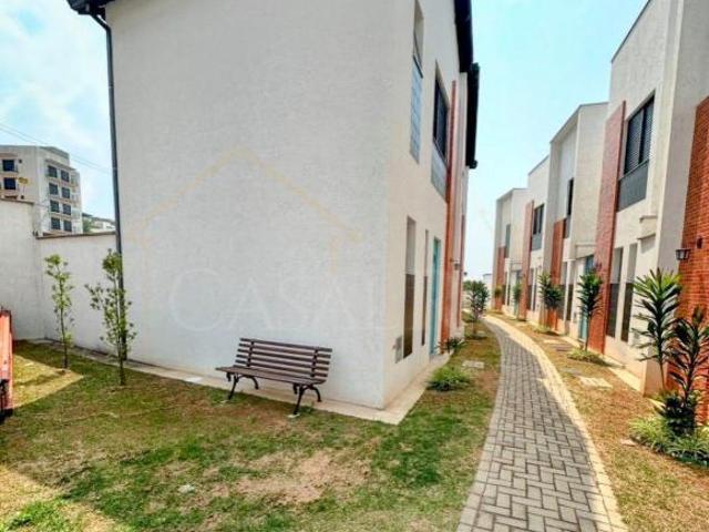 Casa em Condomínio Fechado zona oeste de Poços de Caldas