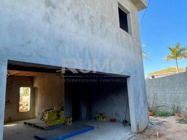 Casa em condomínio fechado à venda na região do Alphaville em Campinas