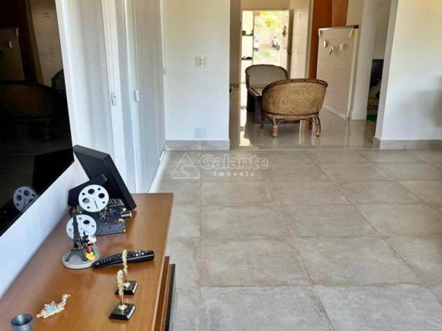 Casa em condomínio fechado a venda no Alphaville em Campinas