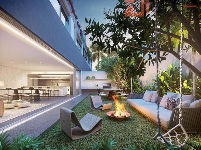 Casa em Condomínio fechado à venda com 401m² ao lado do Museu Ipiranga