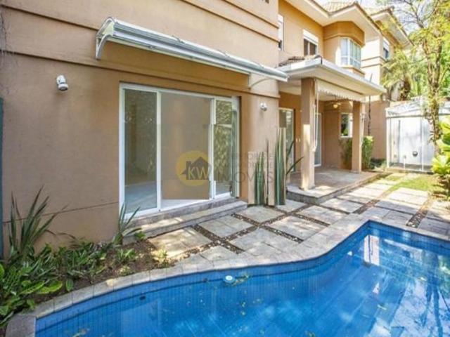 Casa em Condomínio fechado a venda com 4 Quartos 6 banheiros à Venda, 518 m²Jardim Cordeiro