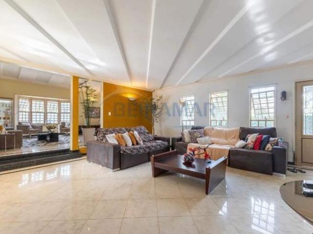 Casa em Condomínio Fechado à Venda com 4 Suítes Em Vicente Pires