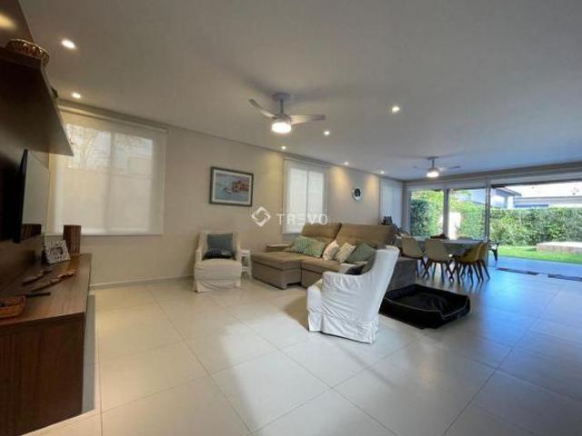 CASA EM CONDOMÍNIO FECHADO À VENDA COM 3 DORM/4 WC/4 VAGAS EM BERTIOGA/SP