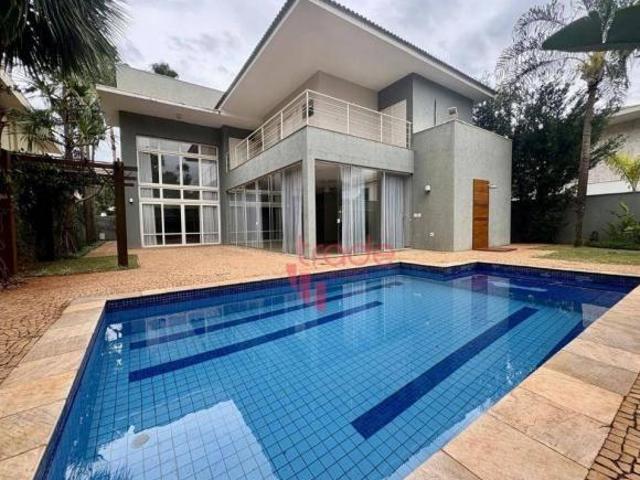 Casa em Condomínio Fechado à Venda de 04 Quartos sendo todos Suítes no Bairro Jardim Botânico em Rib