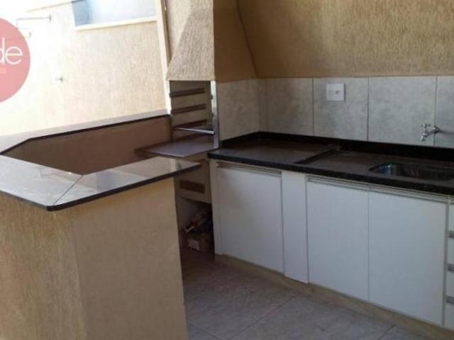 Casa em Condomínio Fechado à Venda de 03 Quartos sendo 02 Suítes no Bairro Nova Aliança em Ribeirão