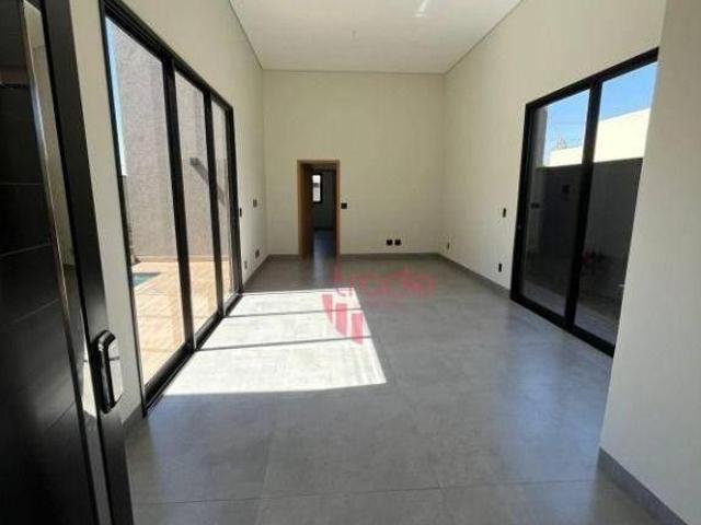 Casa em Condomínio Fechado à Venda de 03 Quartos no Bairro Quinta da Mata em Ribeirão Preto com Pisc