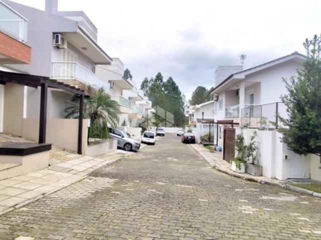 Casa em condomínio fechado à venda exclusividade, conforto e alto padrão