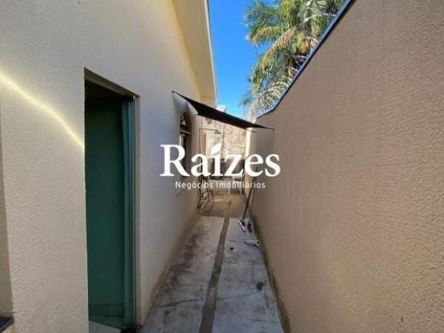 Casa em Condomínio Fechado à Venda em Presidente Roosevelt, Uberlândia 3 Quartos, 2 Vagas