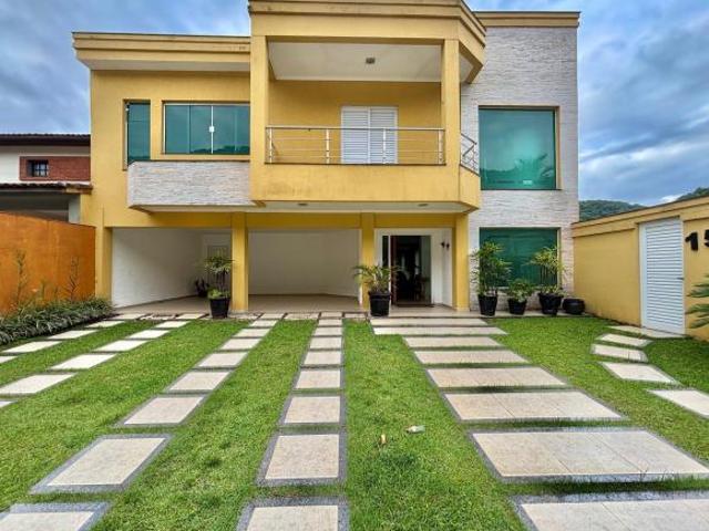 Casa em condomínio fechado à venda | QVista Inteligência Imobiliária Guarujá