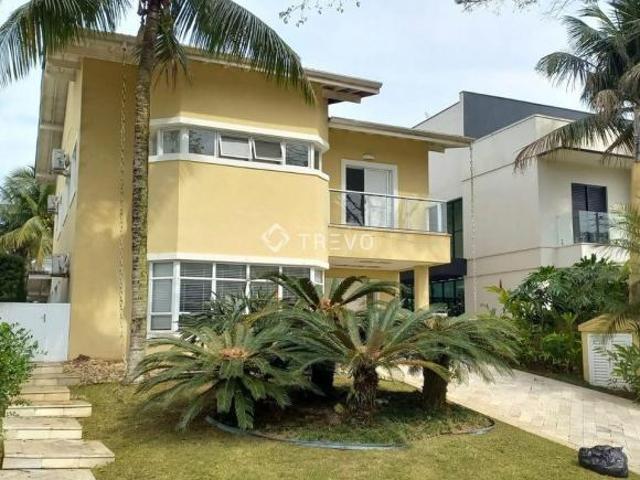 CASA EM CONDOMÍNIO FECHADO À VENDA 256 m²/4 DORM/5 WC/5 VAGAS EM BERTIOGA/SP