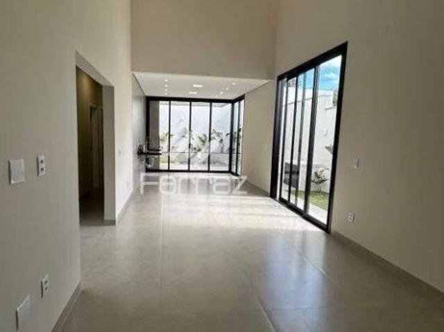 Casa em condomínio fechado à venda, 3 quartos, 3 suítes, 4 vagas, Terras Alpha Uberlândia/MG