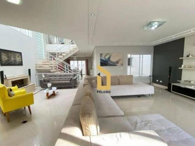 Casa em condomínio fechado à venda | 489 m² | 3 suítes | churrasqueira | 8 vagas | Jardim Leonor Men