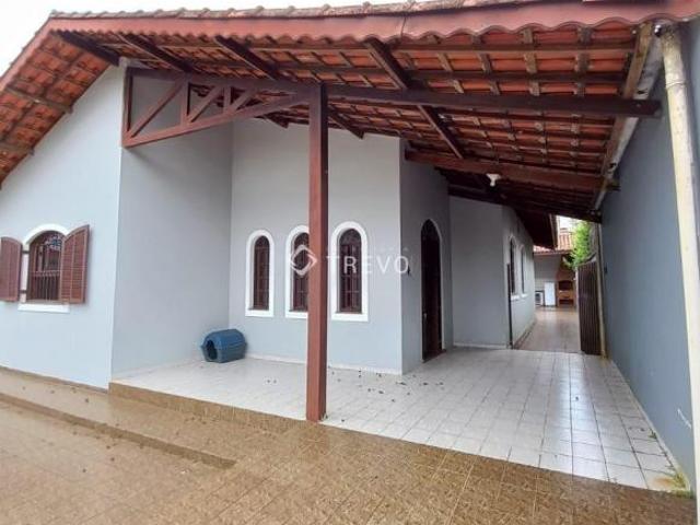 CASA EM CONDOMÍNIO FECHADO À VENDA 4 DORM, 3 WC POR R$ 990.000 EM BERTIOGA/SP