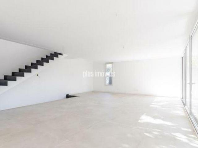 CASA EM CONDOMÍNIO FECHADO ALTO DA BOA VISTA