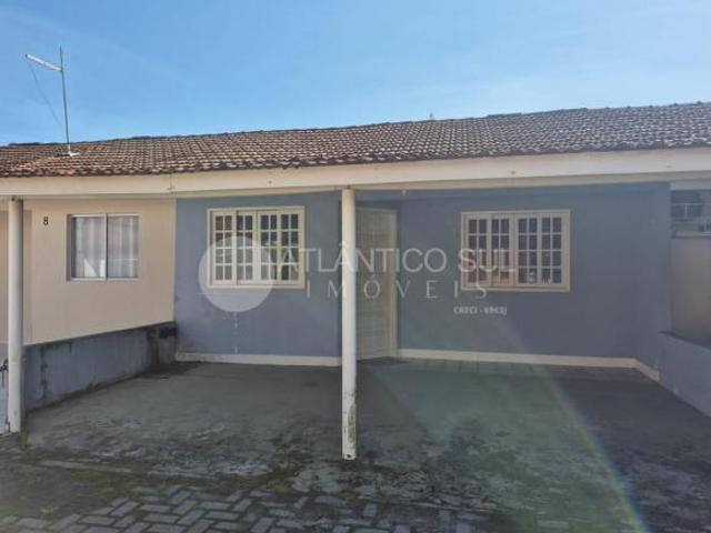 CASA EM CONDOMÍNIO FECHADO, APENAS 250m DO MAR, GAIVOTAS, MATINHOS PR