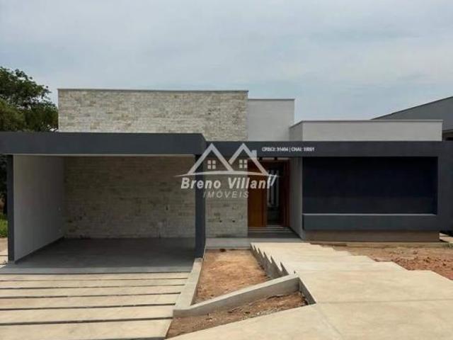 Casa em condomínio fechado bairro Açude