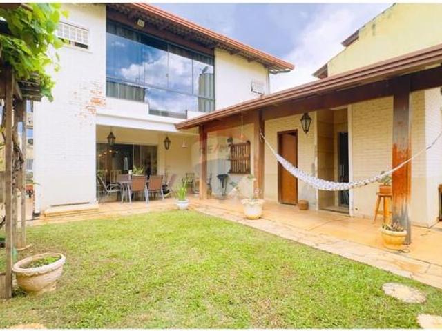 Casa em condominio fechado, Bernardo Sayao, 3 suítes, Guara II