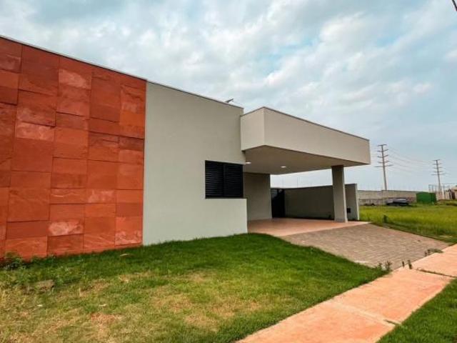 Casa em condomínio fechado com 3 dormitórios sendo 1 suíte