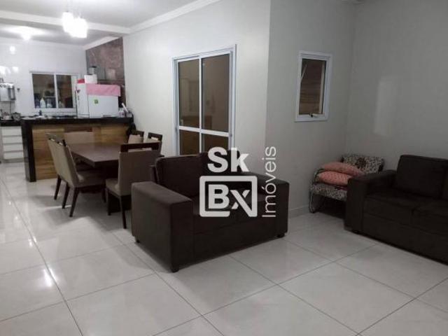 Casa em condomínio fechado com 3 quartos à venda, 152 m² Jardim Holanda Uberlândia/MG