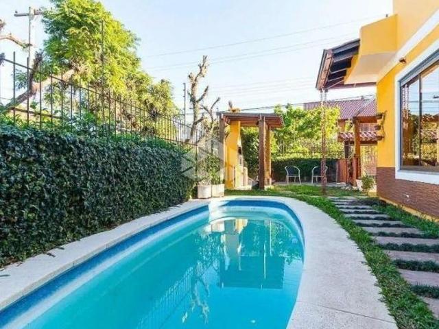 Casa em condomínio fechado com 3 quartos em Ipanema