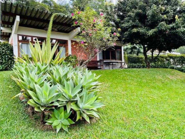 Casa em condomínio fechado com 3 quartos para alugar na Estrada José Gomes da Costa Júnior, 3556, Posse, Teresópolis