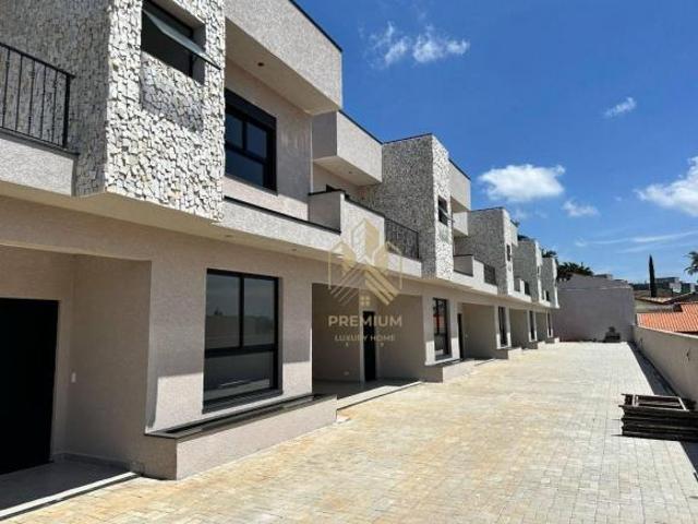 CASA EM CONDOMINIO FECHADO COM 3 SUITES EM ATIBAIA