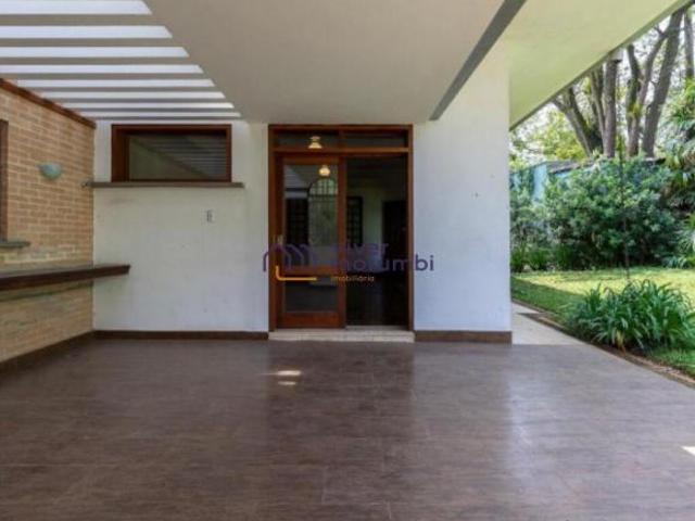 Casa em Condomínio Fechado com 3 Suites no Alto da Boa Vista