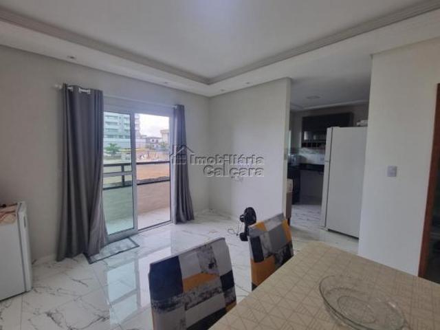 Casa em condomínio fechado, com 02 dormitórios, á 80 metros da praia!
