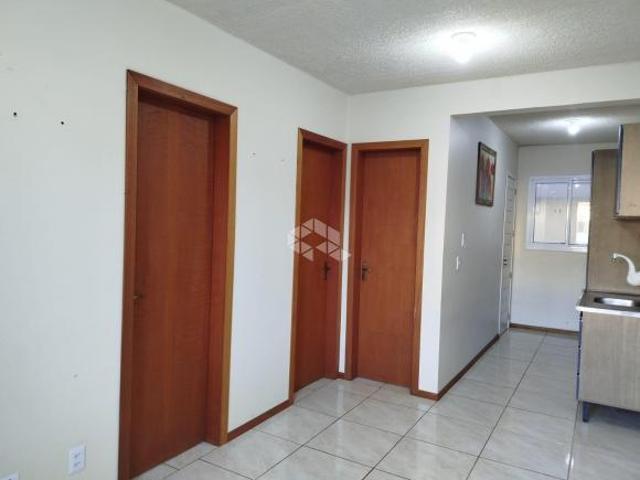 Casa em condomínio fechado com 2 dormitórios
