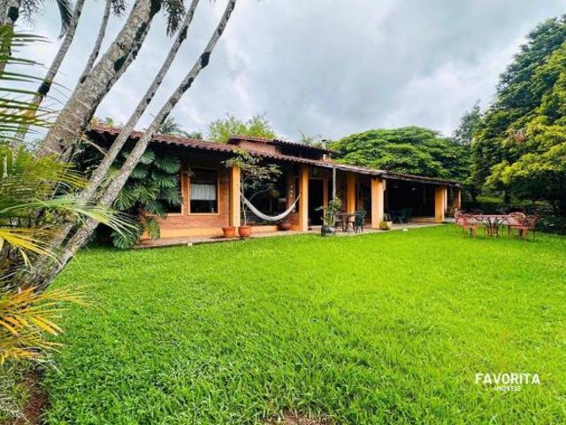 Casa em condomínio fechado,com 2 dormitórios à venda, 287 m² por R$ 1.700.000 Parque Rincão Coti