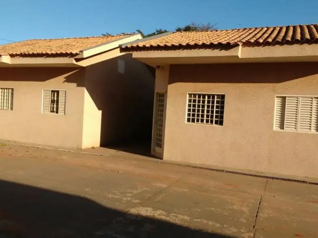 Casa em condomínio fechado com 2 quartos para alugar na Rua Sílvio Romero, 486, Tiradentes, Campo Grande