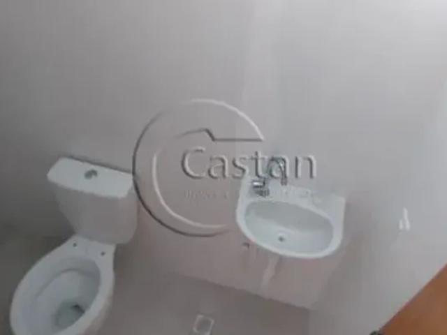 Casa em condomínio fechado com 2 suítes na penha!