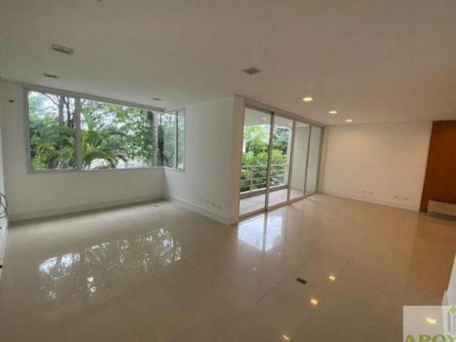 Casa em condomínio fechado com 425 m² e 4 suítes Brooklin Paulista São Paulo/SP