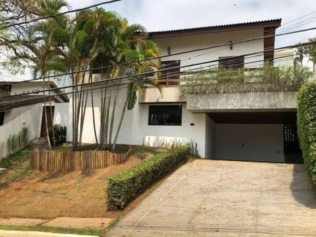 Casa em condomínio fechado com 5 quartos para alugar no Alphaville Residencial Um, Barueri