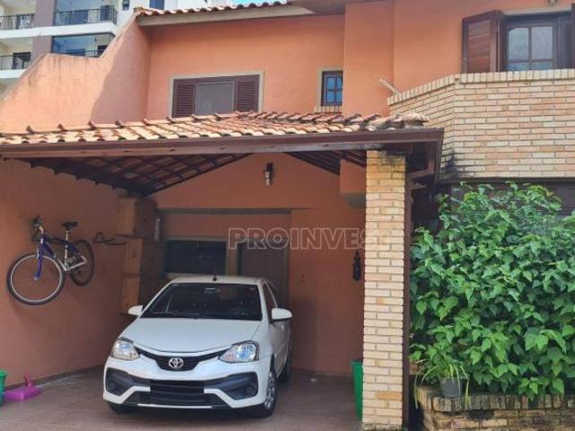 Casa com 3 dormitórios em condomínio fechado com lazer a 300m do The Square