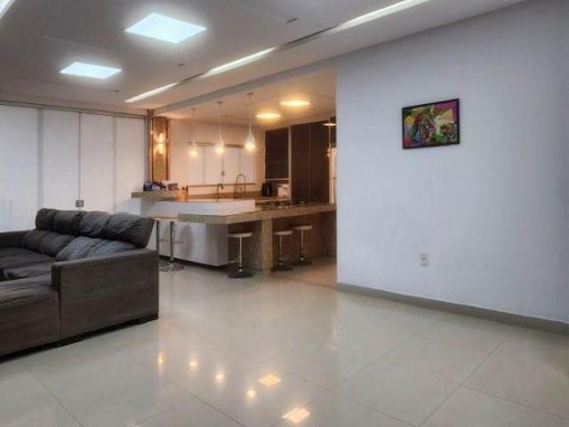 Casa em Condominio fechado com projeto aprovado para 600m²